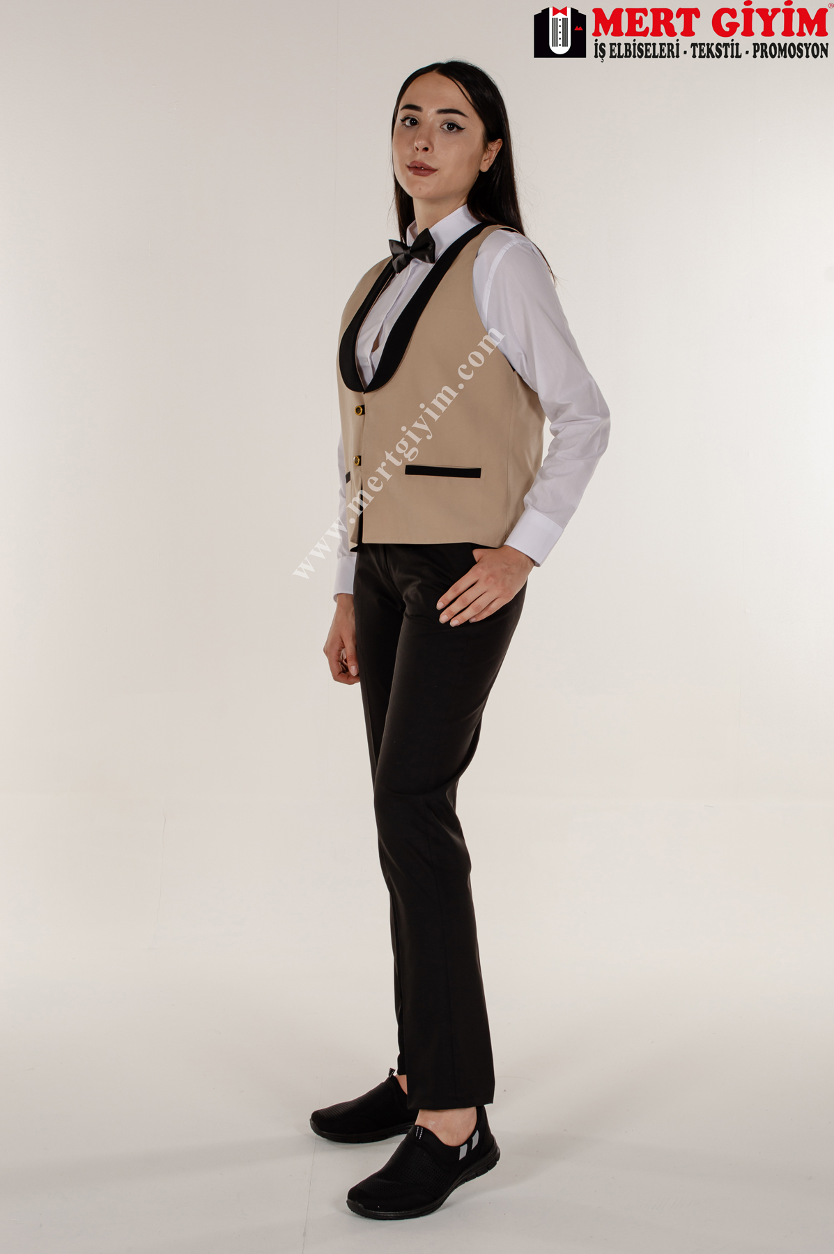 Bej U Yaka Bayan Garson Yelek - Mert Giyim Koleksiyon